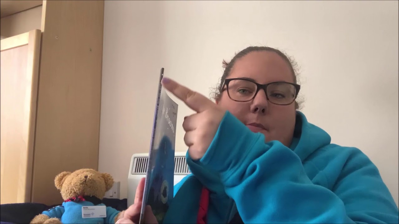Beavers 'Book Reader' Badge Part 2 - Looking after a book. - YouTube