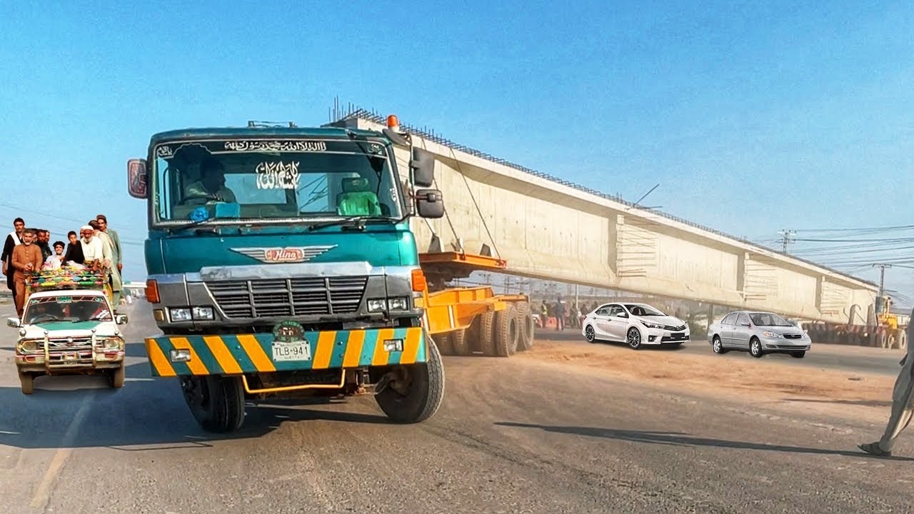 Top 5 World’s Largest Land Vehicles | The World’s Largest Trucks - YouTube