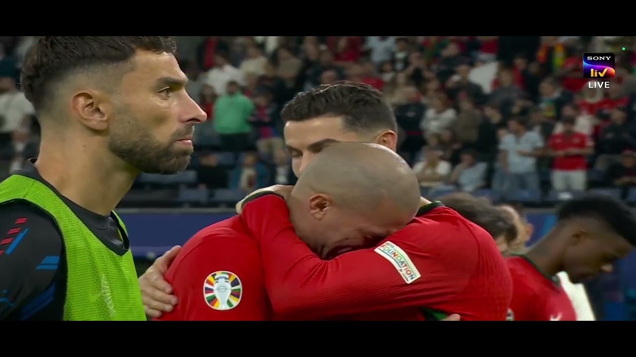 Ronaldo crying moments💔 - YouTube