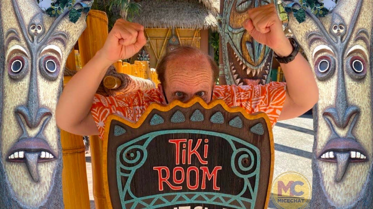 The Wacky World of Disneyland’s One and Only Maynard - YouTube