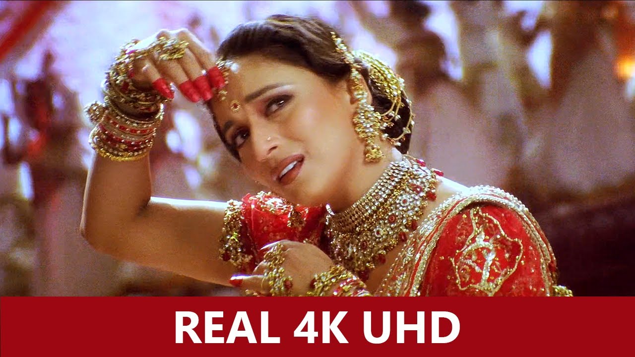 Dola Re Dola Real 4K (UHD) Song | Shahrukh Khan, Aishwarya Rai ...