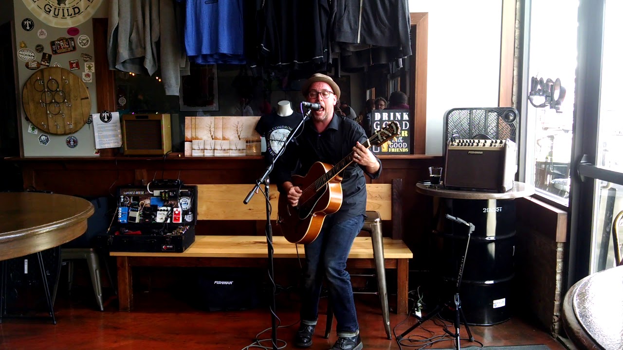 John Condron .... "Vincent Black Lightning 1952" Tribes Mokena 8-25 ...