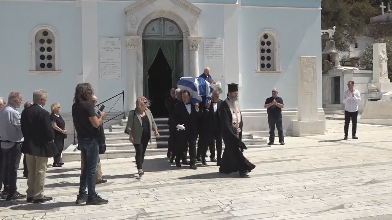 Το τελευταίο αντίο στον δημοσιογράφου και συγγραφέα Δημήτρη Κωνσταντάρα ...