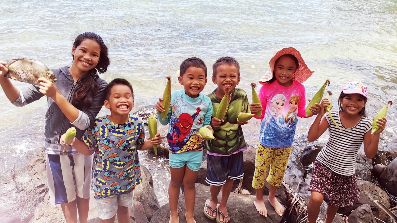 Outdoor Cooking with the Kids - YouTube