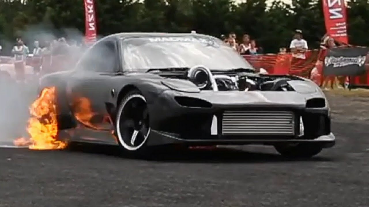 MAZDA RX-7 BURNOUT, DONUTS "BEST BRUTAL COMPILATION" - YouTube