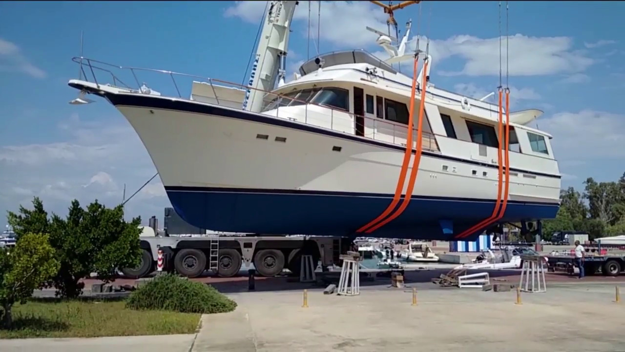 Hatteras '85 - YouTube