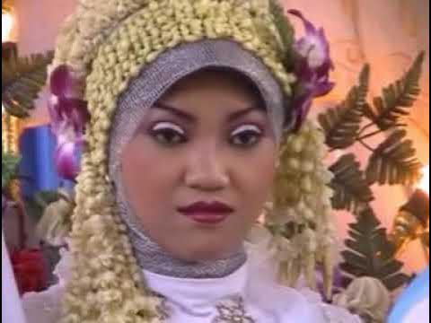 Pernikahan kami (b) - YouTube