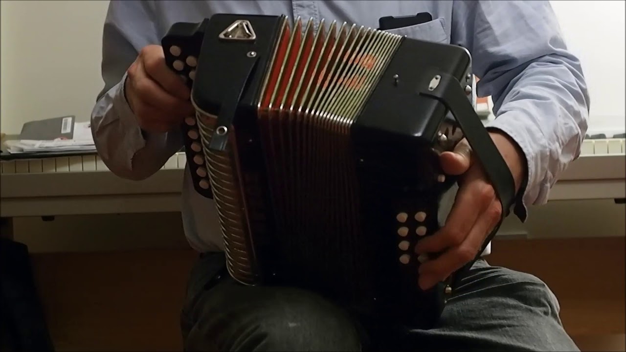 The Curly Headed Ploughboy - YouTube