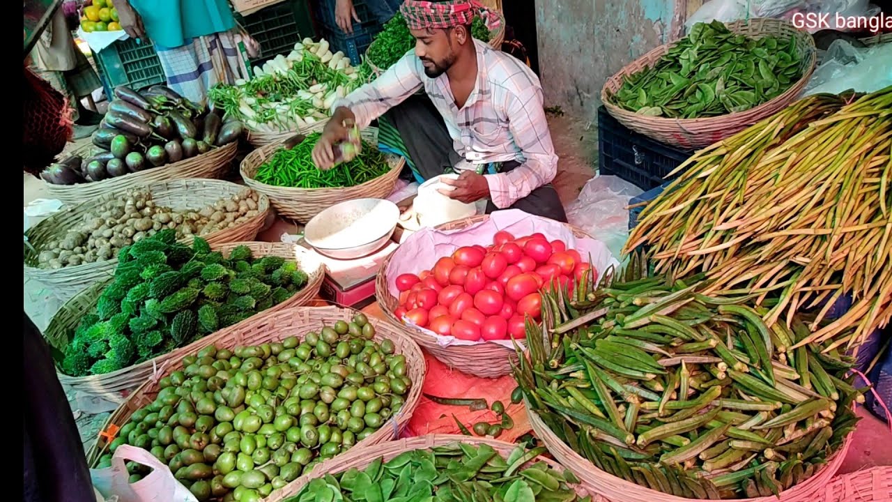 amazing hat bazar Bangladesh in local hat bazar saptahik hat gopaldi ...