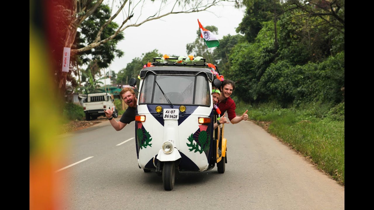 The Lost Scots, Rickshaw Run, India 2015 - YouTube