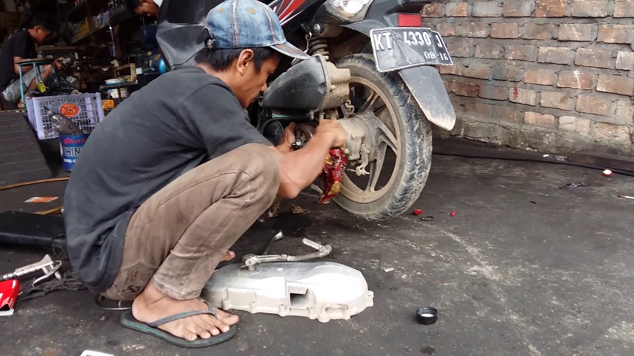Cara Pasang Pambel Motor Honda Metic - YouTube