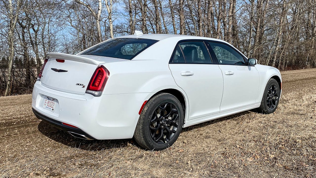 2022 Chrysler 300 S Pros And Cons rant Warning YouTube