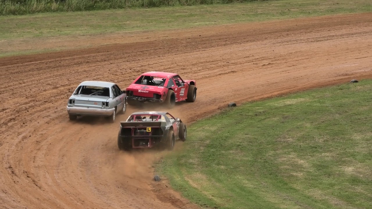 Waiuku Dirt Track : Anniversary Meeting - YouTube