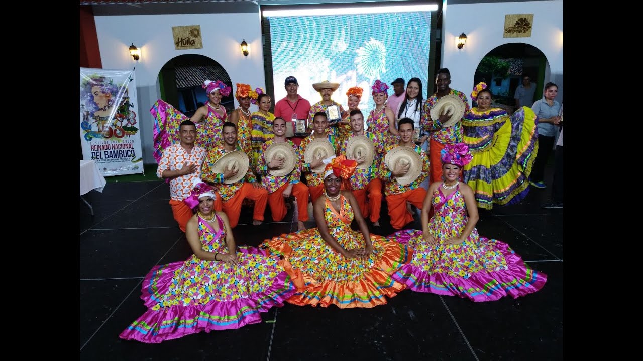 Fundación Artística y Cultural Jolgorio Folclórico - YouTube