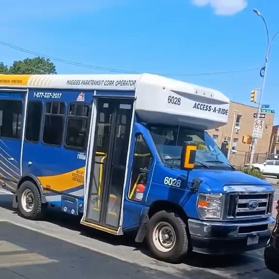 Access-A-Ride Paratransit Service NYC паратранзитная служба Нью Йорка ...