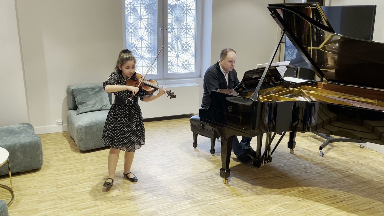 Amanda Zoya Kierun - II Jasnogórski Konkurs Skrzypcowy 2021 - YouTube