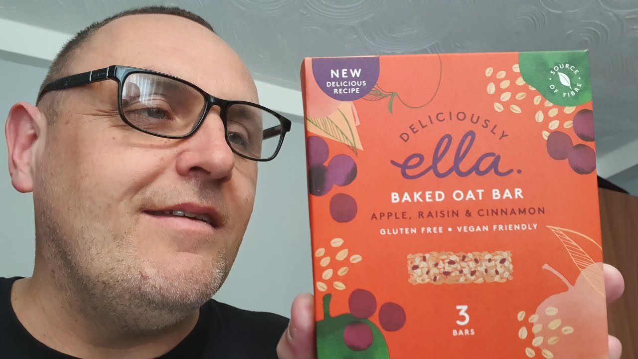 Ella Bar's Instagram, Twitter & Facebook on IDCrawl