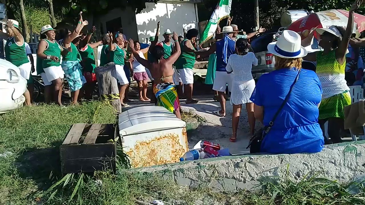 Batucada en Praia Grande, Arraial do Cabo, Rio de Janeiro - YouTube