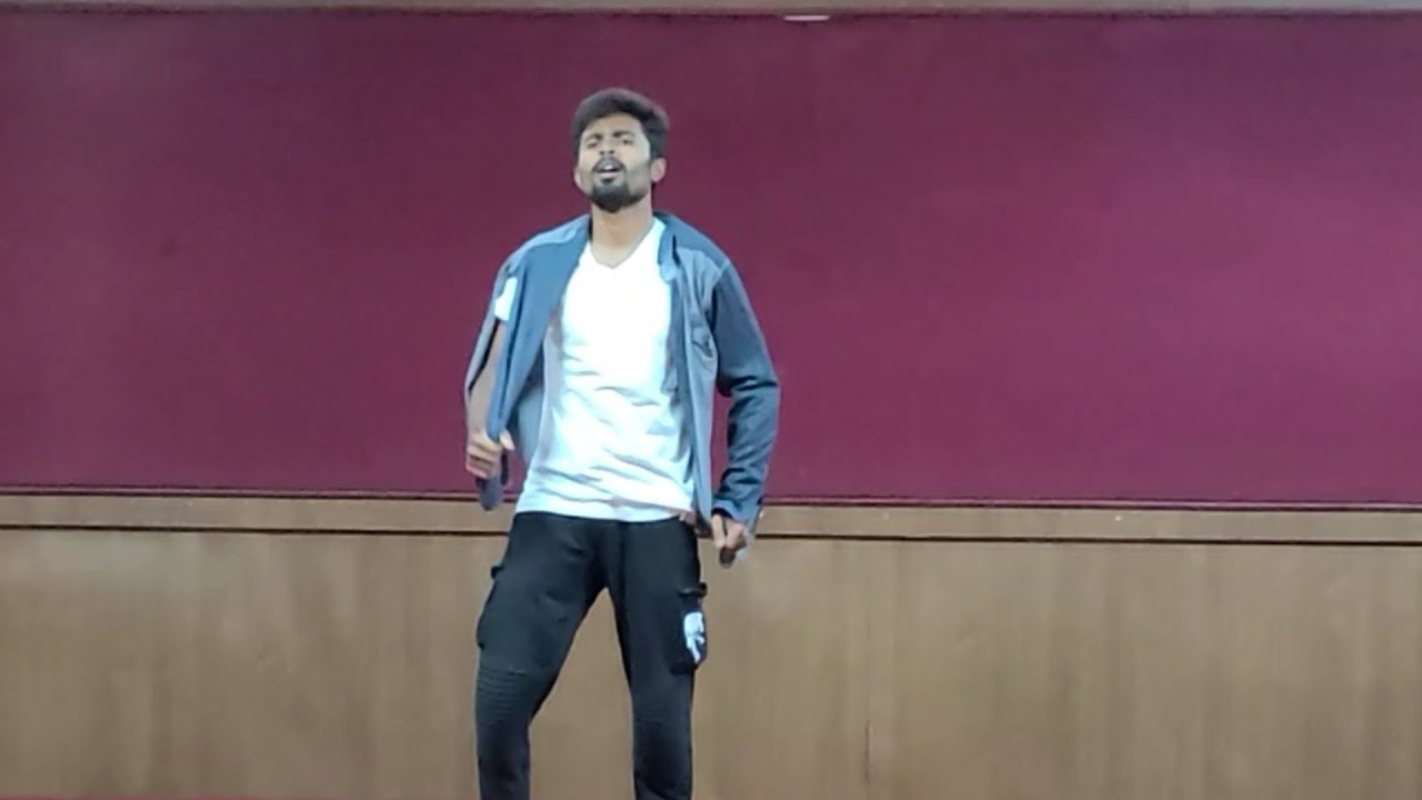 Solo Dance Performance | Nandha engineering college | DSD Tamil - YouTube