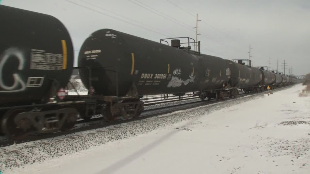 Loaded cargo: rails hauling crude - Part 2 - YouTube