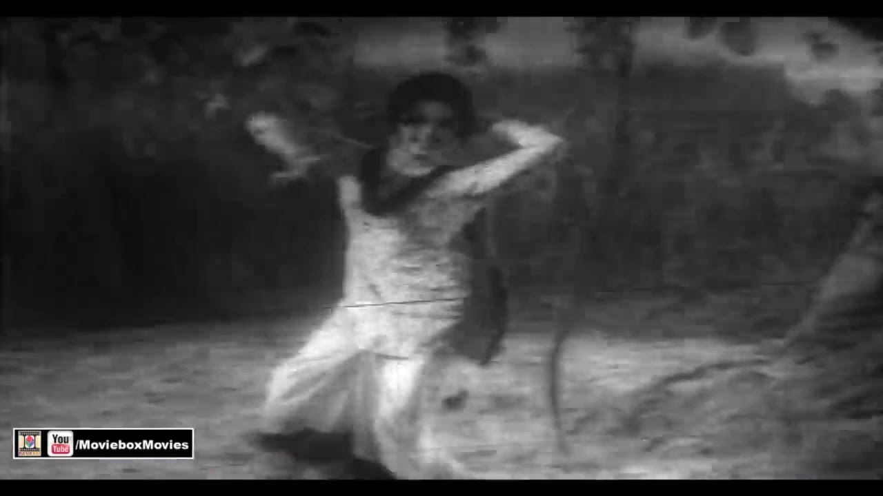 Pakistani old song - YouTube
