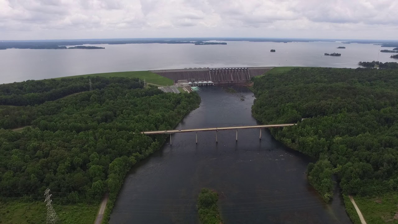 The Hartwell Dam - YouTube