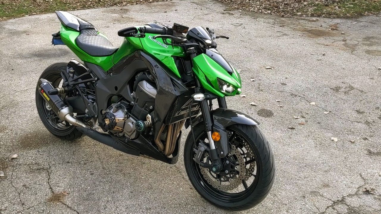 Kawasaki Z1000 Revs, Akrapovic Exhaust - YouTube