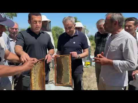Emet’te Bal Üreticilerle Yöneticiler Ballı Buluşmada Bir Araya Geldi