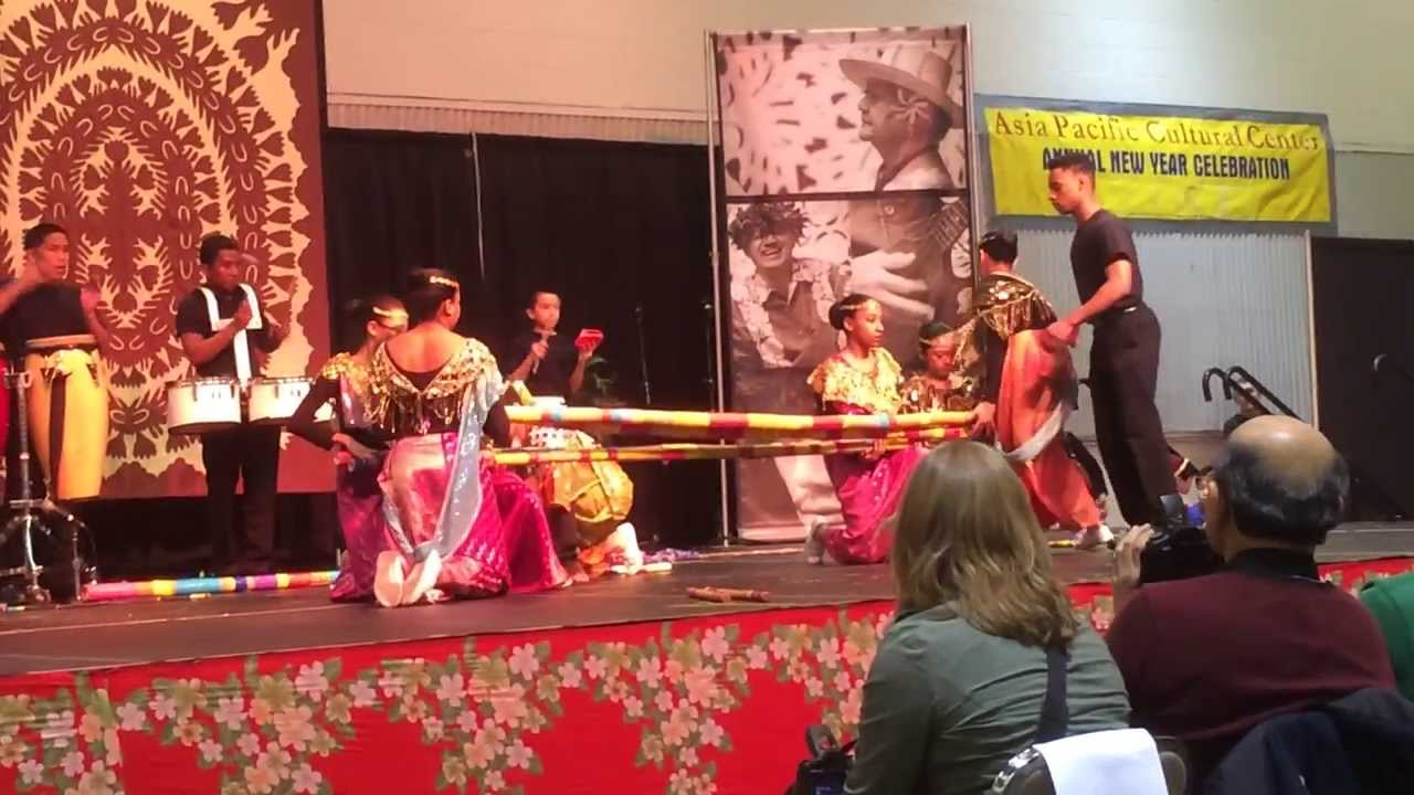 Filipino Girls Drill Team - YouTube