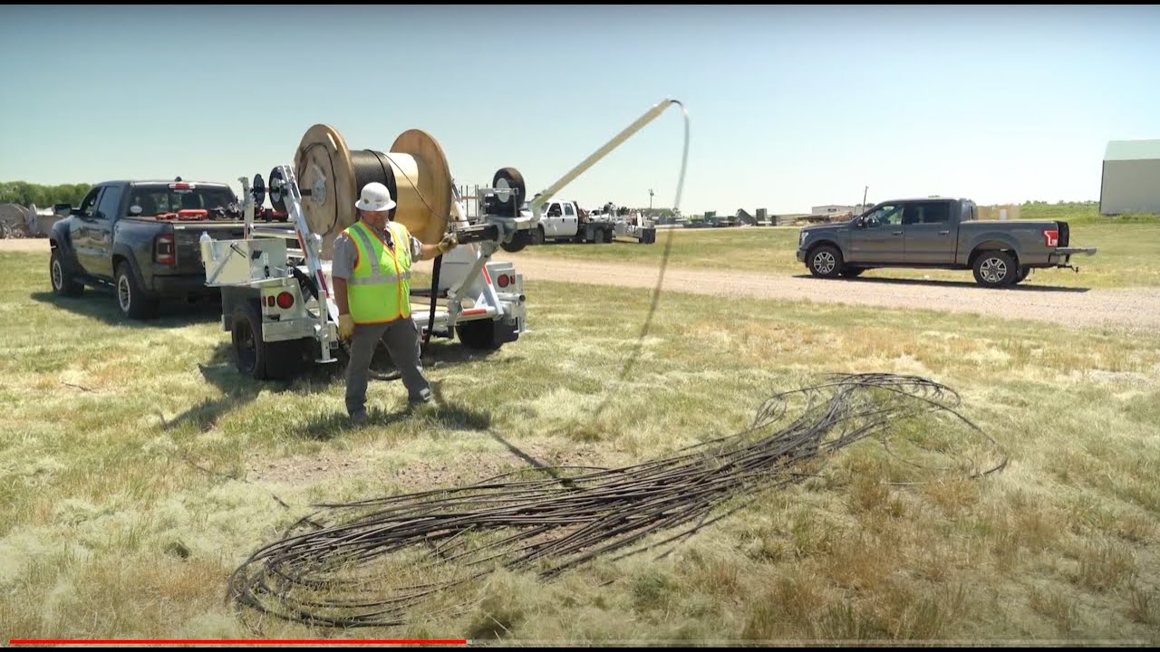 The Original Larson Cable Trailer - Figure 8'ing Fiber Optic Cable Step ...