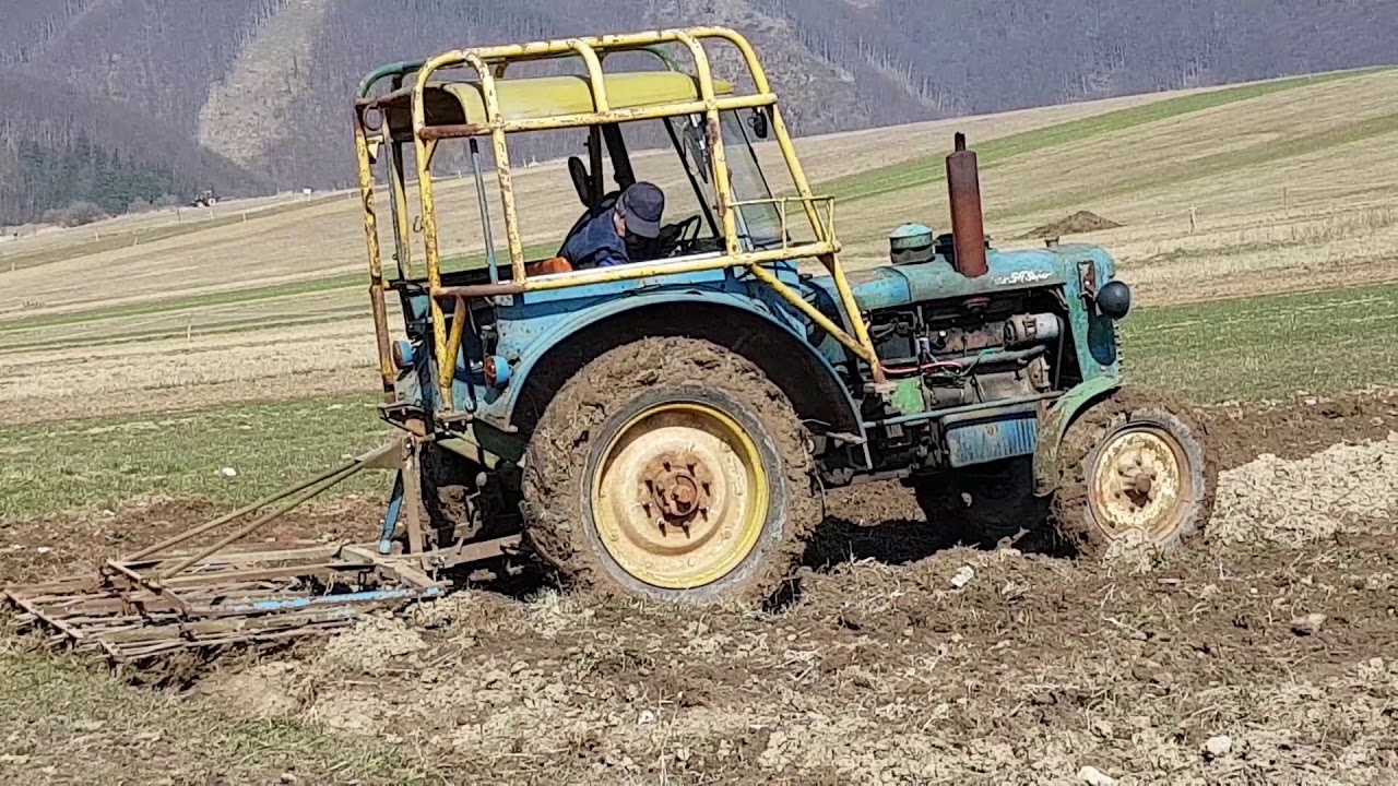 Zetor 35 Super a tazke brany - YouTube