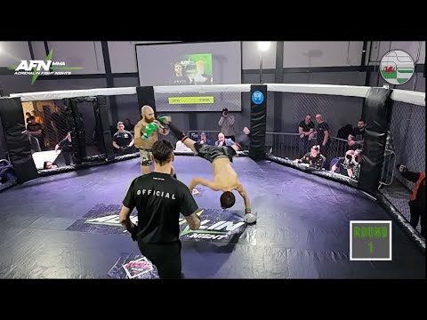 MORGAN HEKE vs JOSH RICHARDS-FISHER, K1, Port Talbot, 30/11/24 - YouTube