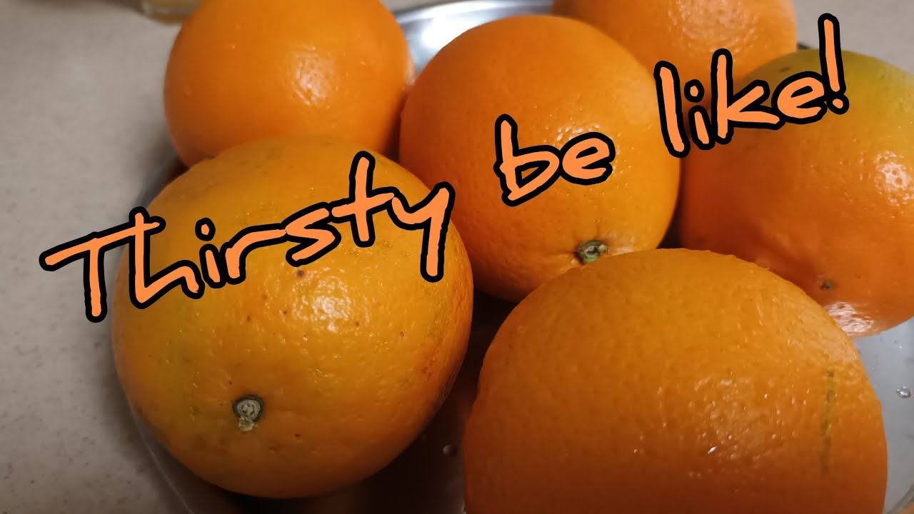 HOW TO EXTRACT FRESH ORANGE JUICE || MANUAL JUICER. - YouTube