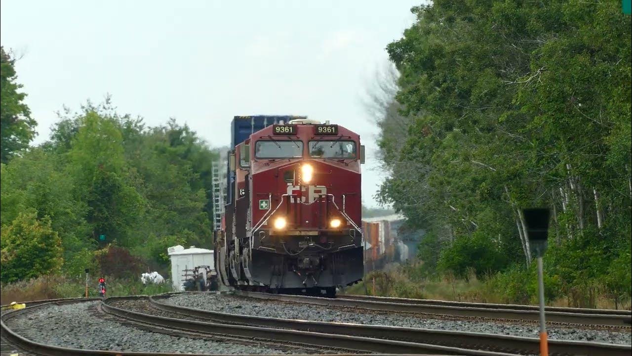 CP 9361 Passes Spicer - YouTube