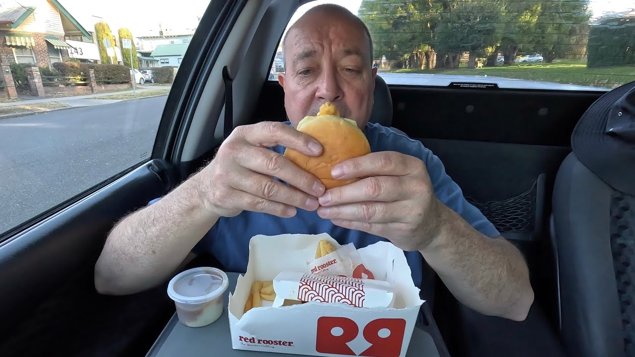Red Rooster Cheeseburger Box - YouTube