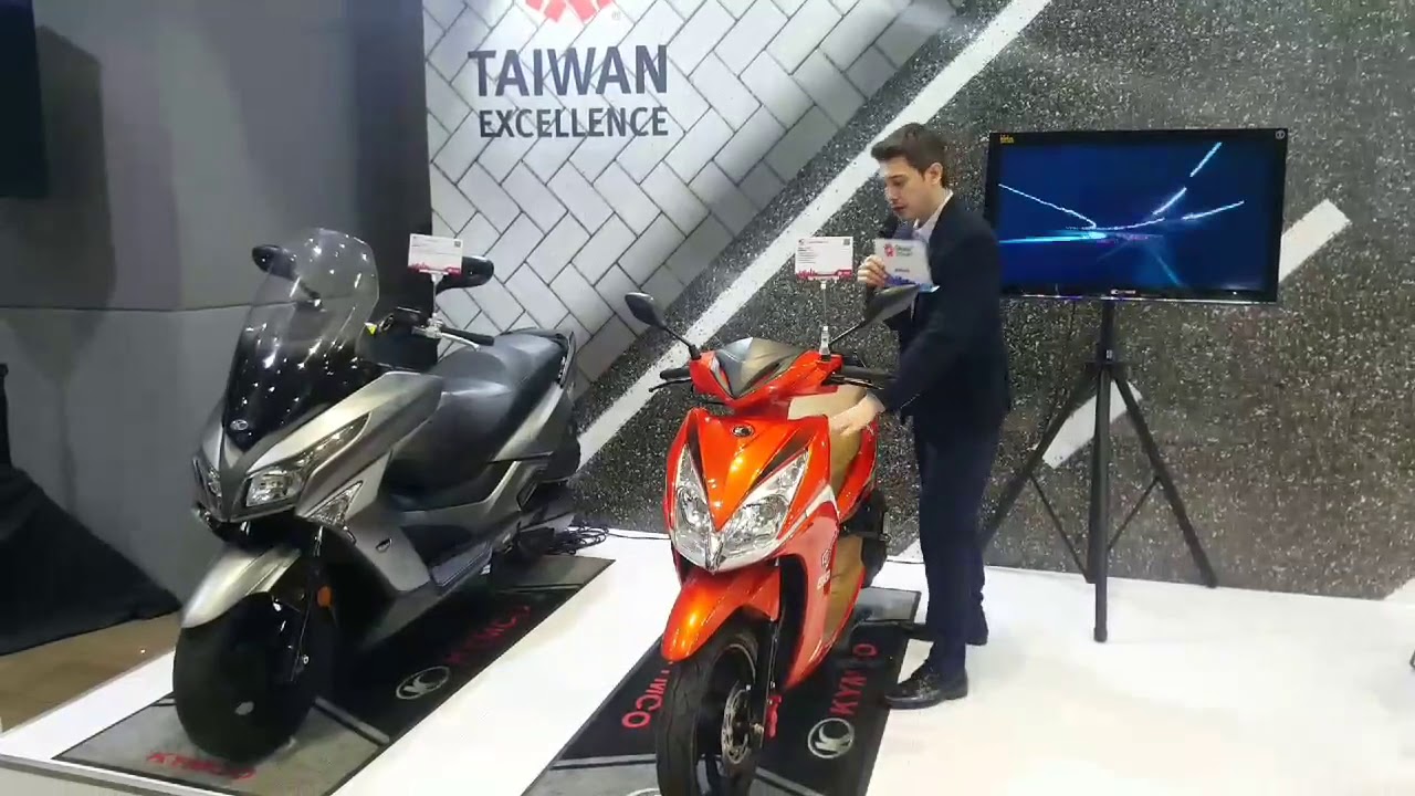 TAIWAN EXCELLENCE SUPER Z 150 & XTOWN 300 - YouTube