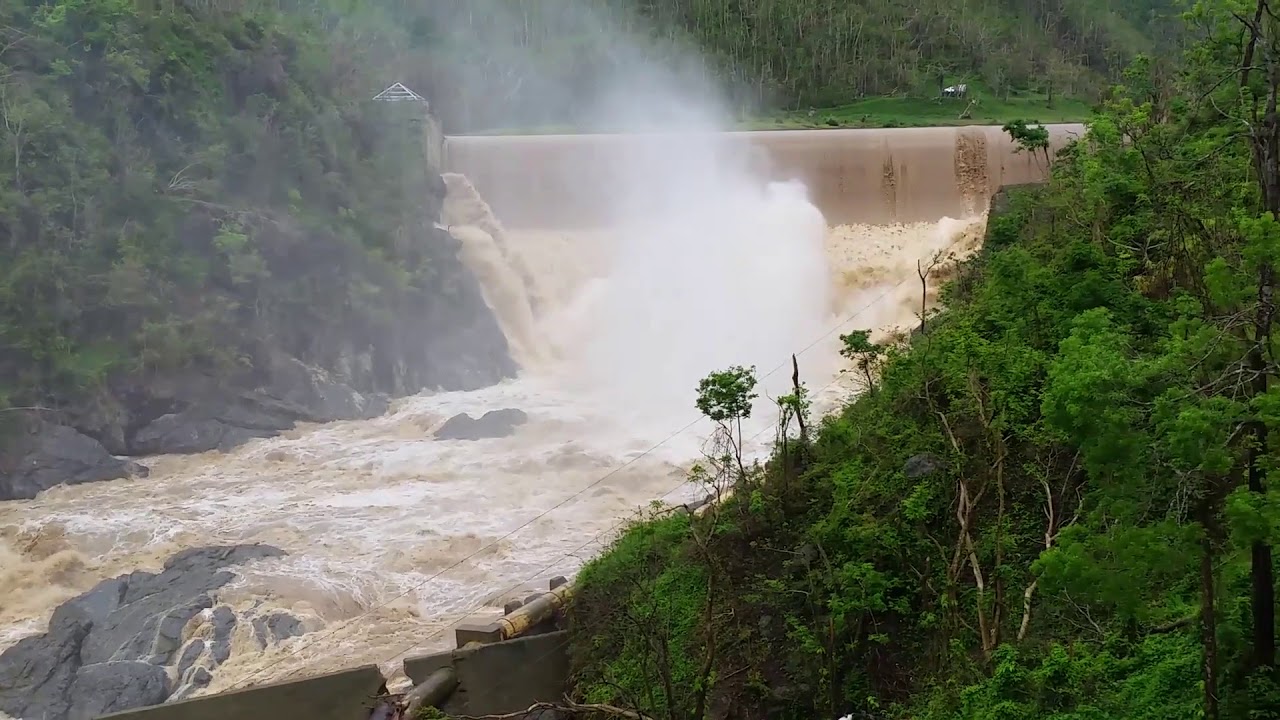 Puerto Rico's Comerio Dam Overflows Following Torrential Rains - YouTube
