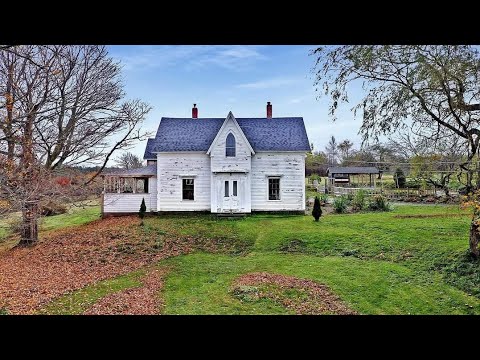 Nova Scotia Gothic Revival Farmhouse For Sale | 1.81 acres | $293k ...