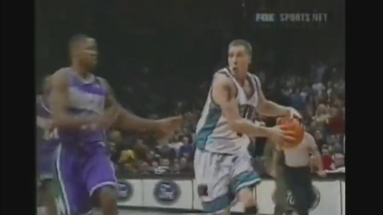 Jason Williams 11 Pts 13 Assists Vs. Bucks, 2002-03. - YouTube
