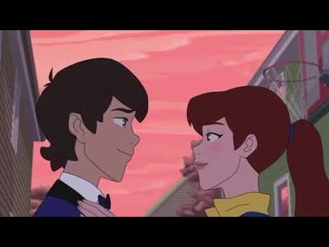 Peter kisses Mj  This time in better quality