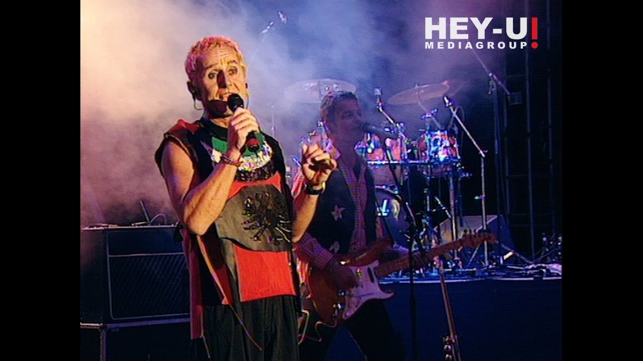 EAV - Valerie Valera [Live 2000] - YouTube