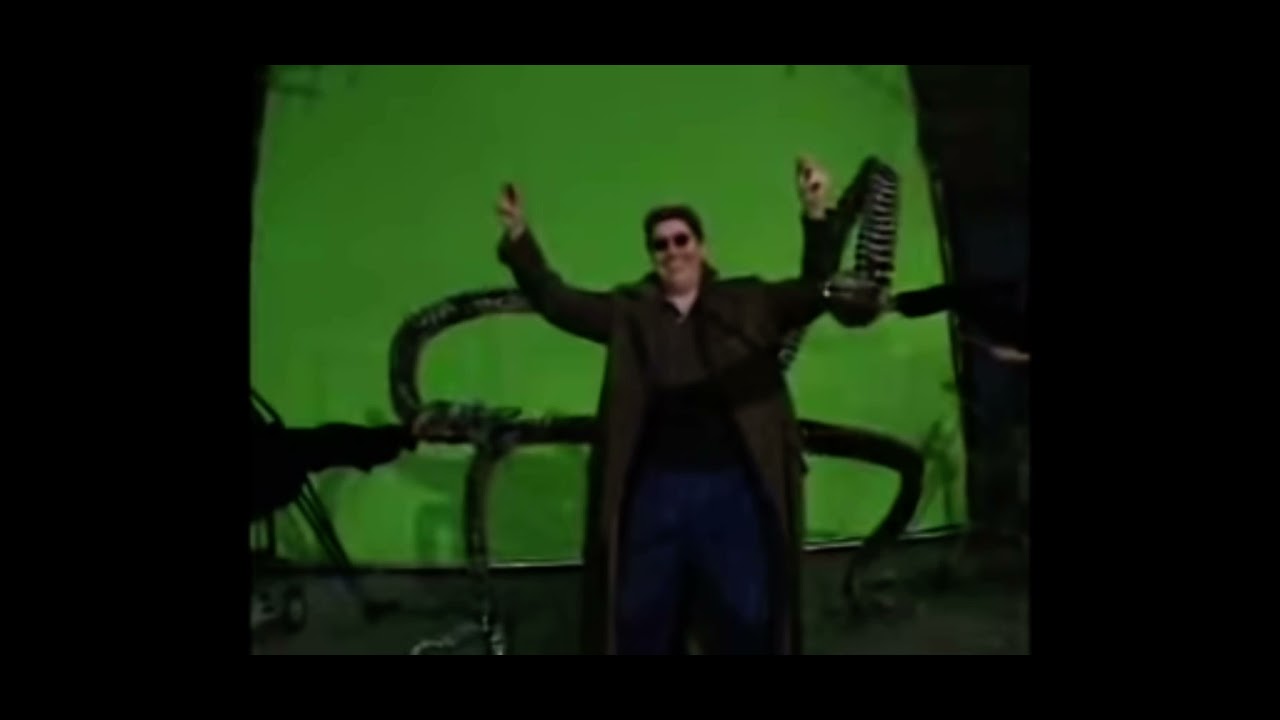 El doctor se volvió cantante - YouTube