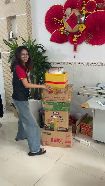 🌍 Canthologstics– Dịch Vụ Xách Tay Hàng Hóa Đi Nga Uy Tín & Nhanh Chóng 🌍 - YouTube