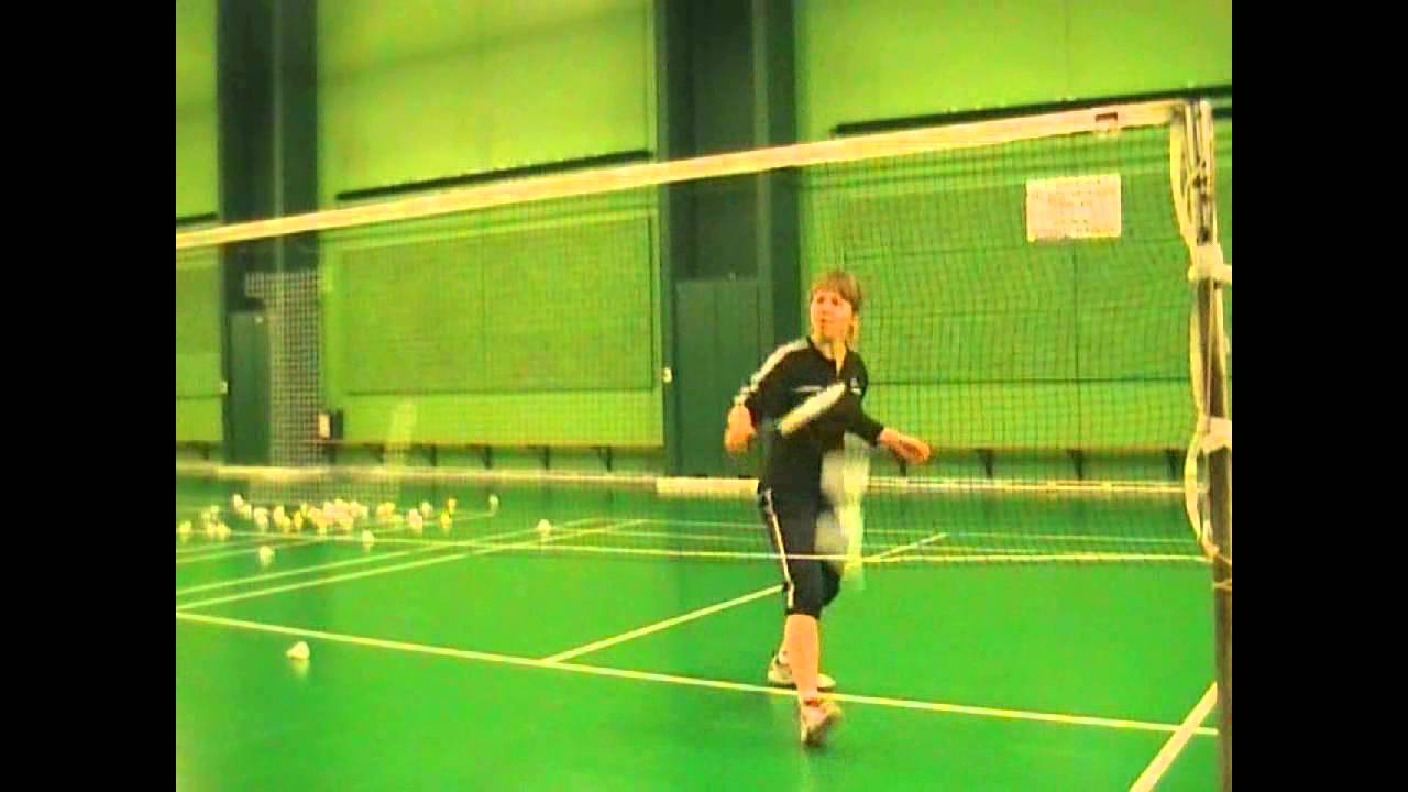 Backhand net spin - badminton - baghånds rullenetdrop - YouTube