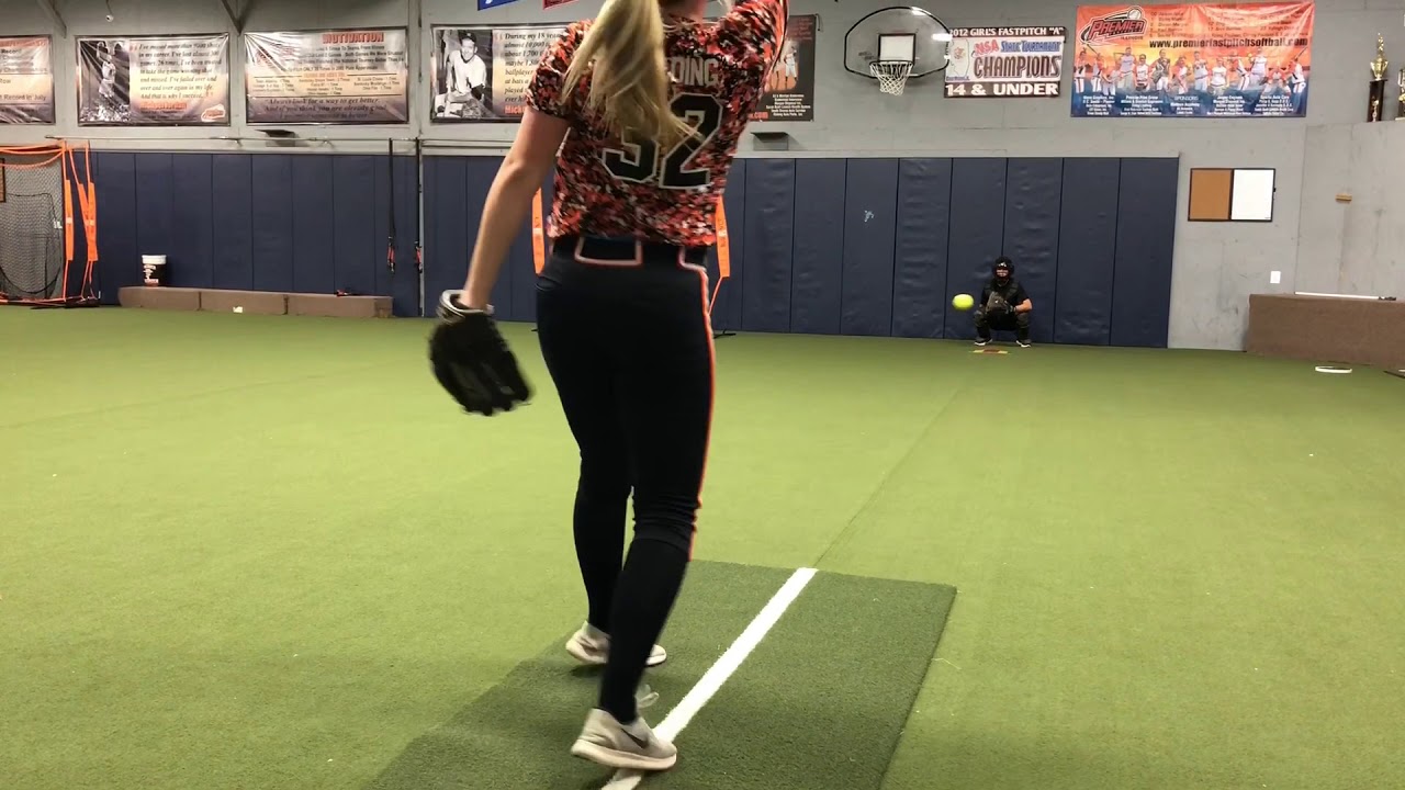 Claire Maulding 2020 Pitcher - YouTube