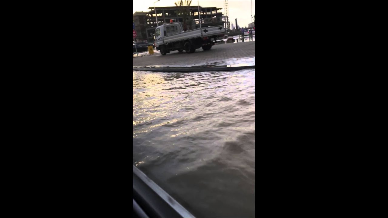 Flood in Riyadh - YouTube