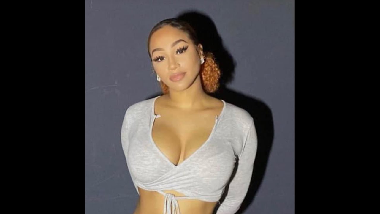 She say it’s too early to slurp your hambone but she is finger licking her personal trainer ...