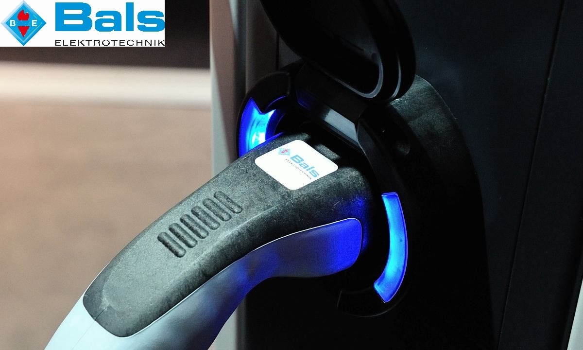 Lösungen für die Mobilität von morgen - eMobile by Bals - YouTube