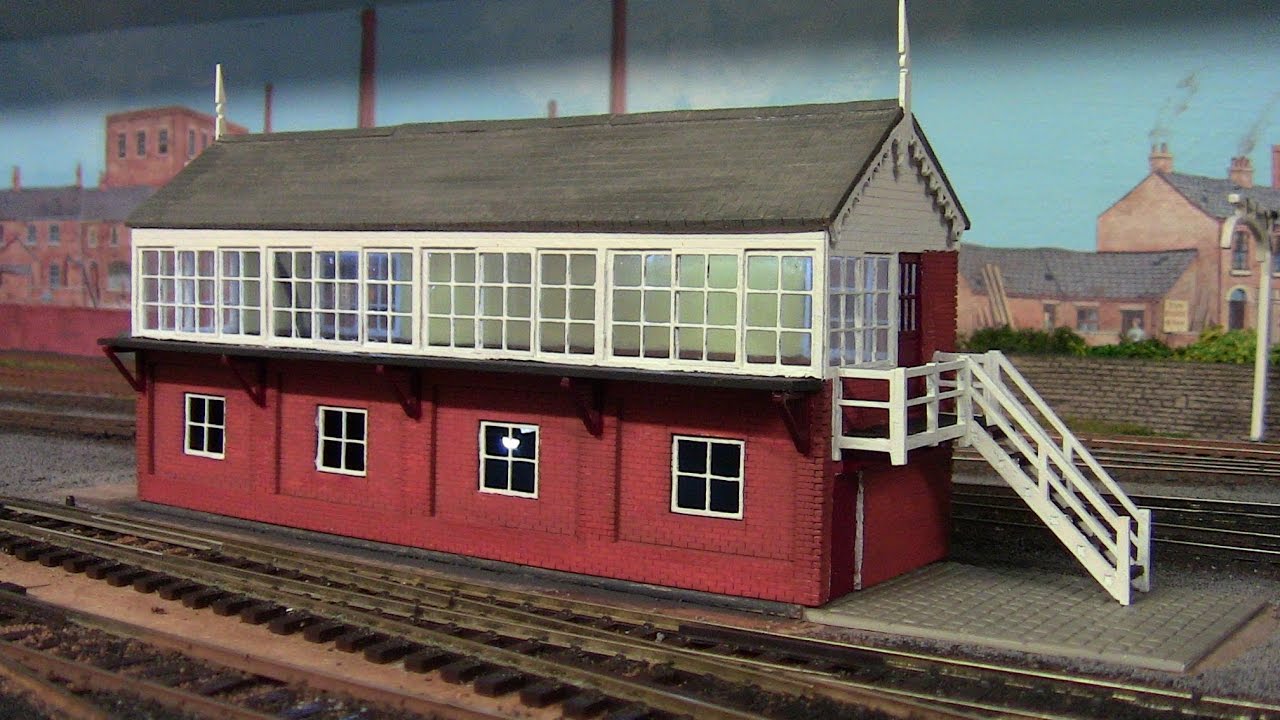 NEWHASSLE SOUTH SIGNAL BOX PART 2 No53 - YouTube
