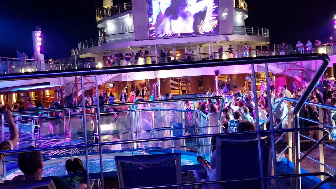 Lido deck party at night - YouTube